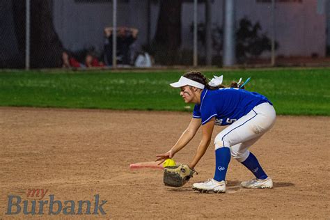 Burroughs Softball Trips Up Burbank Wins 6 1 Myburbank
