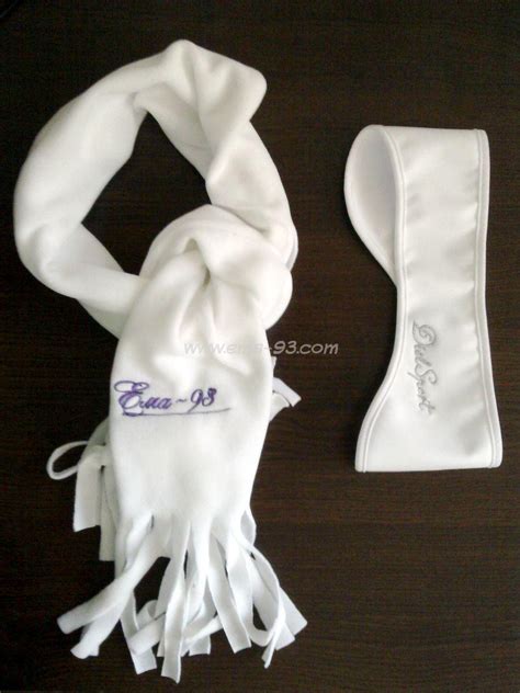 Бродиране детайли орнаменти върху облекла Изработка на машинна бродерия и дизайн подаръци и