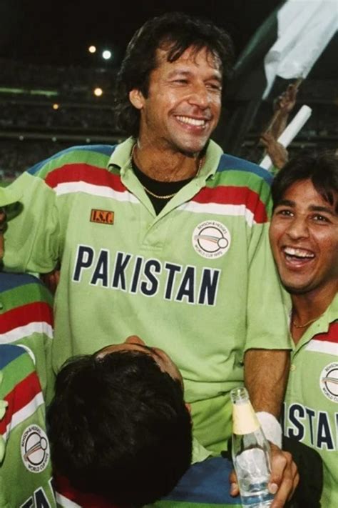 Rashid Latifs Bio Age Relationships Latest Buzz Photos And Videos