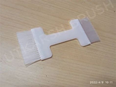 Plastic Handle Nylon Wire Brushes At Rs 350 Piece Plastic Handle Wire