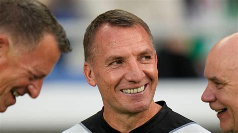 Rodgers Praises 10 Man Celtic After Monumental Win At Livingston
