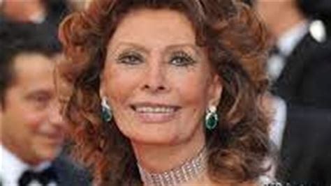 بعد تصدرها التريند أهم المحطات في حياة صوفيا لورين