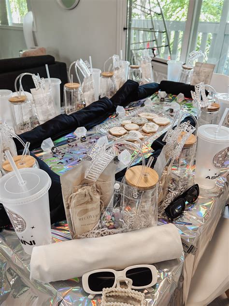 25 Best Bachelorette Party Favors For An Unforgettable Weekend Artofit