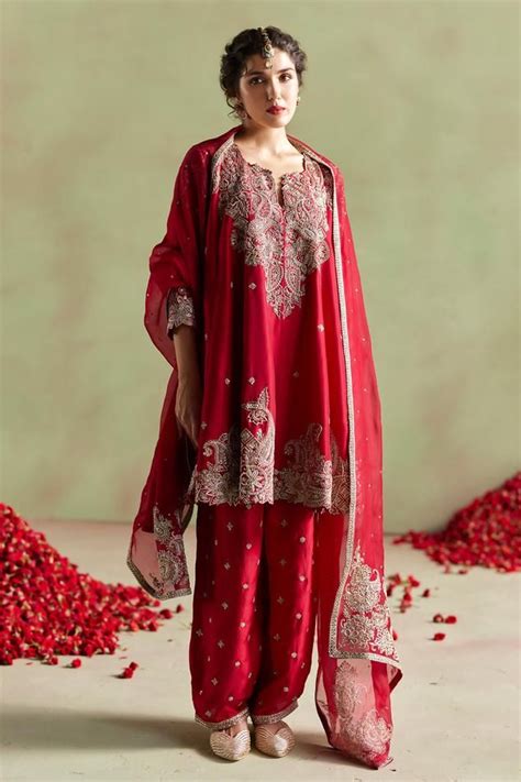 Mrunalini Rao Kalpa Silk Zardozi Embroidered Anarkali Set Red Zardozi Work Anarkali Notched