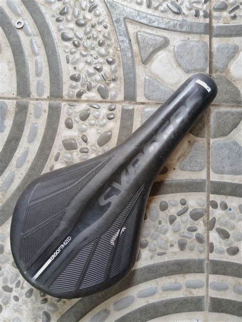 Syncros Saddle, Sports Equipment, Bicycles & Parts, Bicycles on Carousell