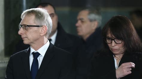 Преди Рождественското бдение Денков призова за обединение в обществото Nova