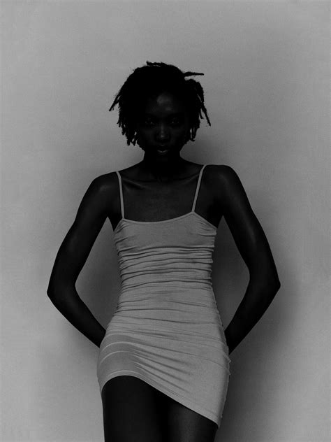 Mae Simpson Premier Model Management