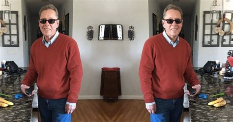 Grandpa Was Stood Up By His Date The Internet Won T Stand For It