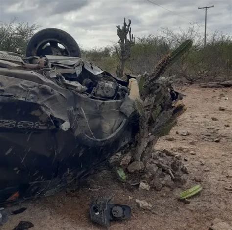Mulher Morre E 5 Pessoas Ficam Feridas Após Carro Capotar Na Ba 120