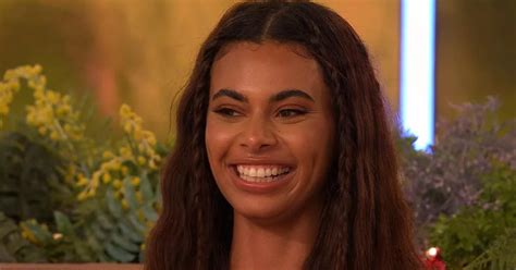 ITV Love Island Fans In Stitches As Sophie Snitches On Georgia S Over