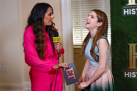 Anna Kendrick Looks Gorgeous In A Flirty Mini Dress For Tv Appearance