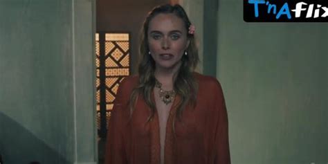 Alienor Bouvier Breasts Scene In Lart Du Crime