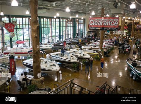 Farahzahidah11 Tracker Bass Pro Shop Boats