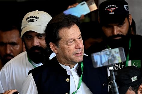 Pakistani Court Suspends Former Pm Khans Graft Conviction And Jail