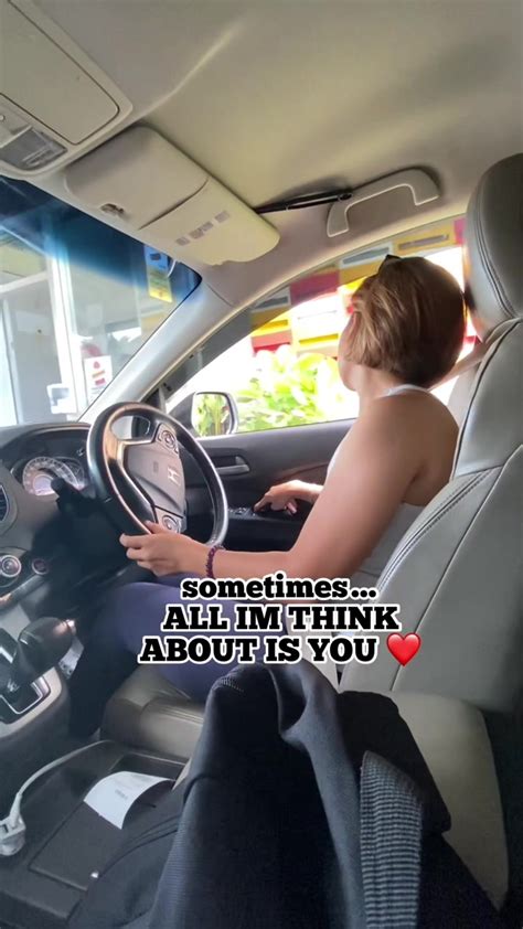 Momi Itha Momi Itha Urlebird