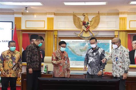 Kemendagri Dan PT Bank Mandiri Tbk Teken Nota Kesepahaman Info Tangerang