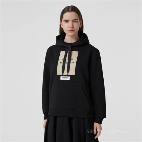【burberry博柏利】标签贴花棉质宽松连帽衫 黑色 女士 80571221 搜品之家