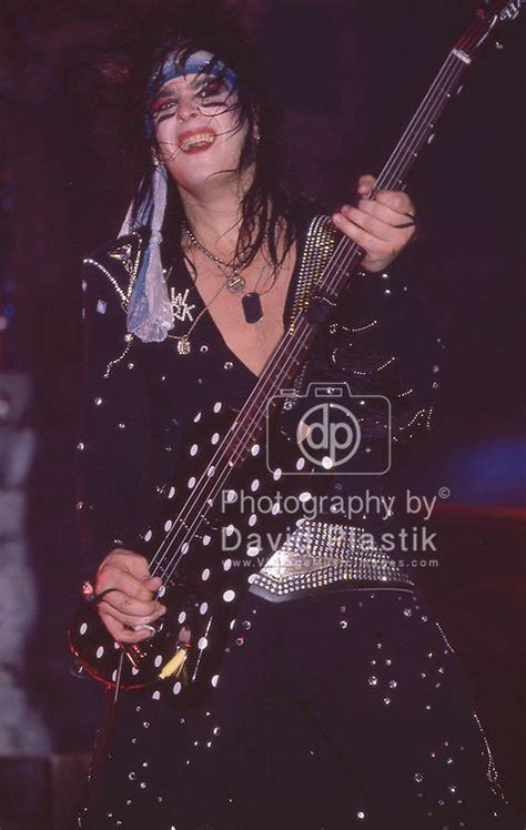 Pin By Ricardo Garza On The Crue 81 85 Nikki Sixx Motley Crue Nikki