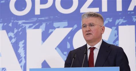 Konflikt Brenda Pjesëzave Të Pd Analisti I Njohur Komenton Letrën Që