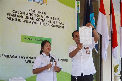 Lembaga Layanan Pendidikan Tinggi Wilayah Xii