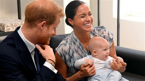 How Prince Harry Keeps Princess Dianas Memory Alive For Archie