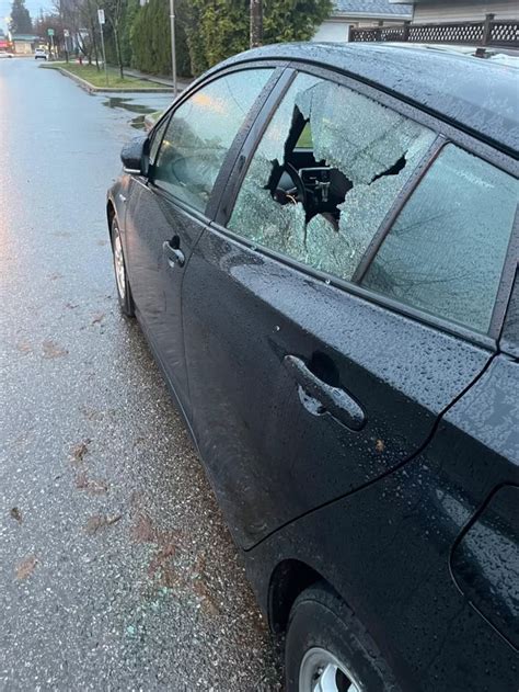 About 100 Car Windows Smashed In One Night In Vancouver Police Say