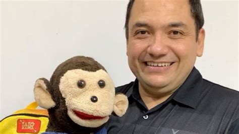 Humorista De Sábado Felices Que Nació Sin Un órgano Vital