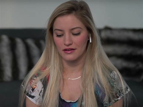 Apple Airpods Stay In During “rough Aggressive Sex” Inverse