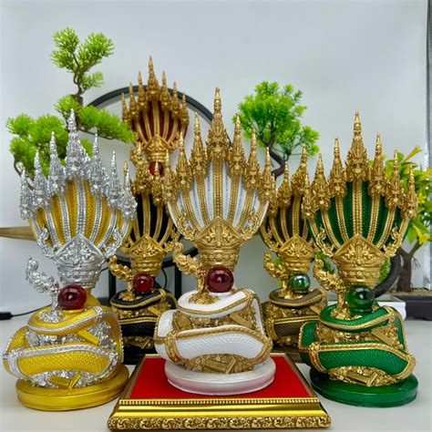 พญานาค7เศียร มวลสารแร่เหล็กน้ำพี้ สูง10นิ้ว พญานาค4ตระกูล แถมฟรีฐานรอง