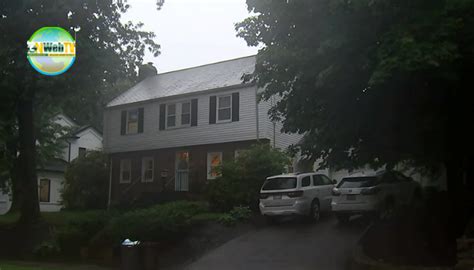 Homem é acusado de espancar a esposa até a morte em Newton Massachusetts