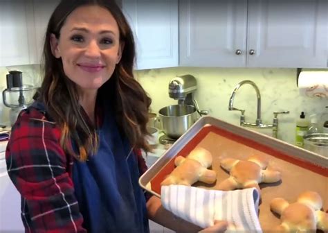 Jennifer Garner Instagram Pretend Cooking Show