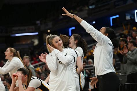 Photo Gallery Iowa Womens Basketball Vs Wisconsin