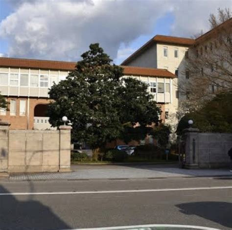 石川県立金沢泉丘高等学校 金沢市泉野出町高校 Yahooマップ