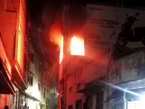 Video Fire Accident In Hyderabad Claims Lives Of Husband Wife In