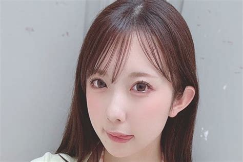 大河もも、美女の無防備ペロリ グラッチェ