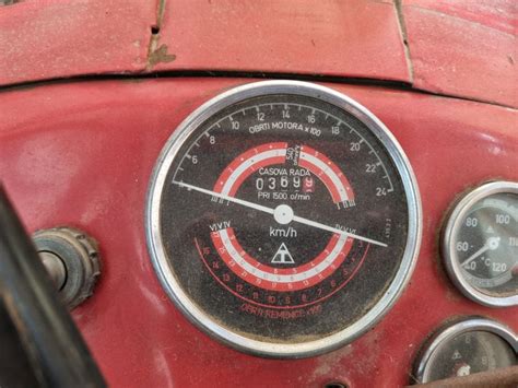 Traktor IMT 539 DELUXE