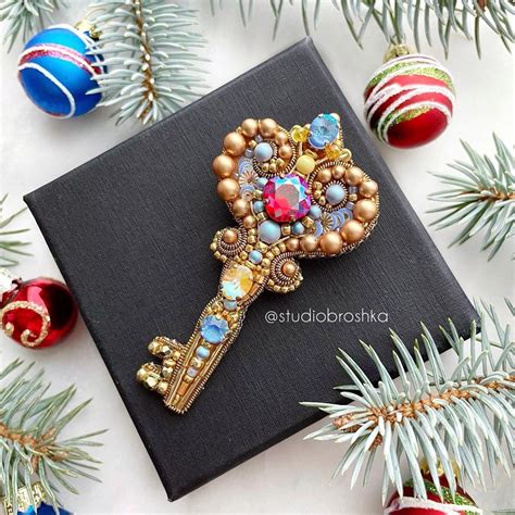 БРОШЬ•БРОШИ•БРОШКА•BROOCH’s Instagram profile post: “Ключик🥰 Размер ...