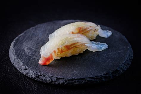 白身魚の女王冬に肥える 木を植える鮨屋 うまい鮨勘
