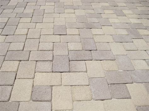 Two Piece Cobble Pattern Accurate Pavers