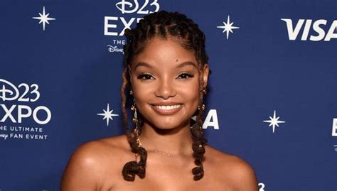Halle Bailey es reconocida como La Sirenita y recibe el cariño de fans