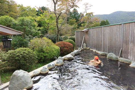 箱根仙石原 箱根高原ホテル 井伊部長の温泉グルメ探訪｜スルガ銀行