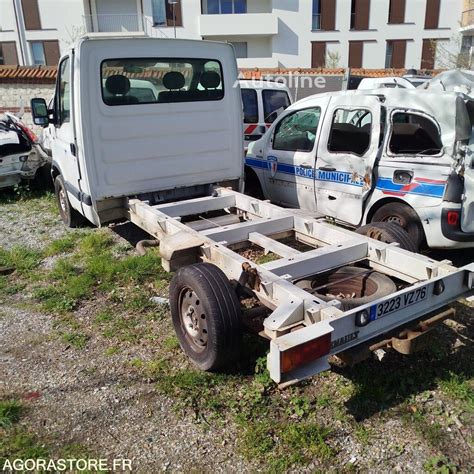 Buy Renault Master Chassis Truck
