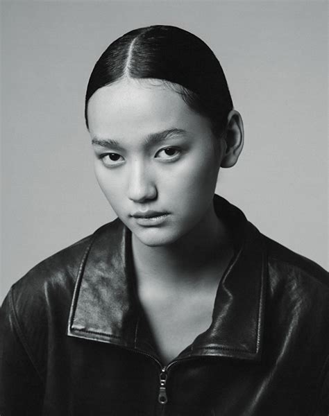 Jess Select Milano Select Model Management