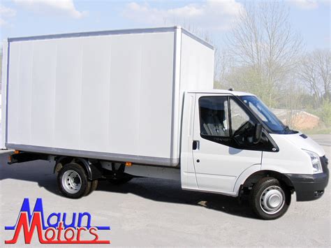 Maun Motors Self Drive Curtain Side Truck Rental 7 5 Tonne Tautliner