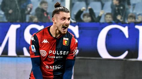 Asaltat cu oferte din Premier League și Serie A Radu Drăgușin s a