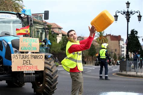 Tractorada En Asturias Las Imágenes Que Deja La Protesta Del Campo