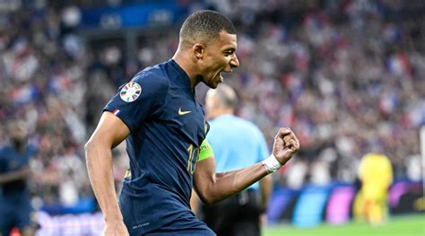 Équipe de France La liste des Bleus pour affronter l Irlande et l