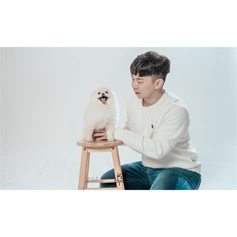 반려견과 함께한 가족사진 가족사진 이즈스튜디오