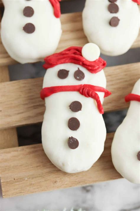 Easy Nutter Butter Snowmen Cookies