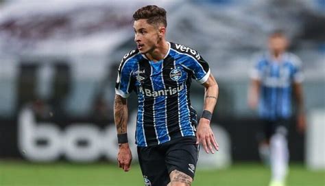Ayacucho Fc Vs Gremio El Probable Once Del Tricolor Para Enfrentar Al